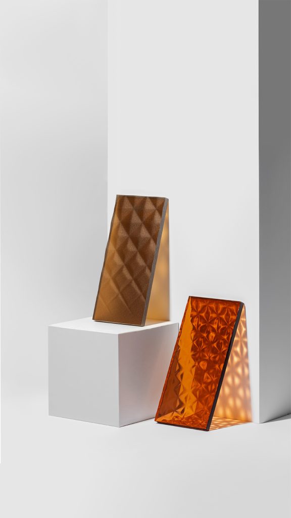 3 Form Glass Panels: Modern Aesthetic & Functional Versatility